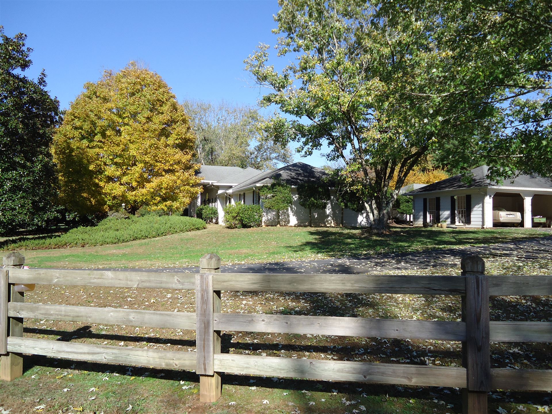 Locations Hub - Stable Days Farm