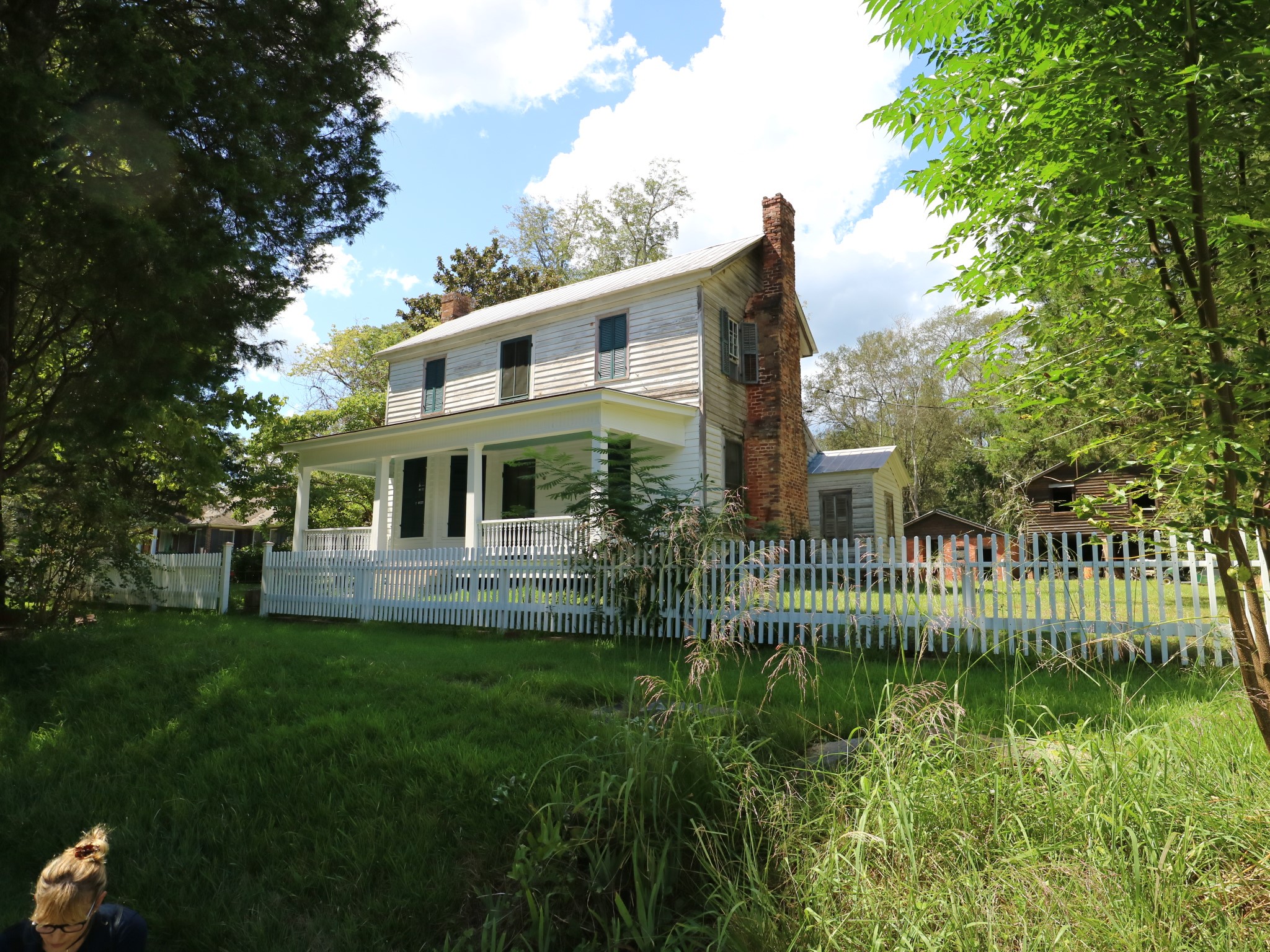 Locations Hub - Old Clinton Historic District