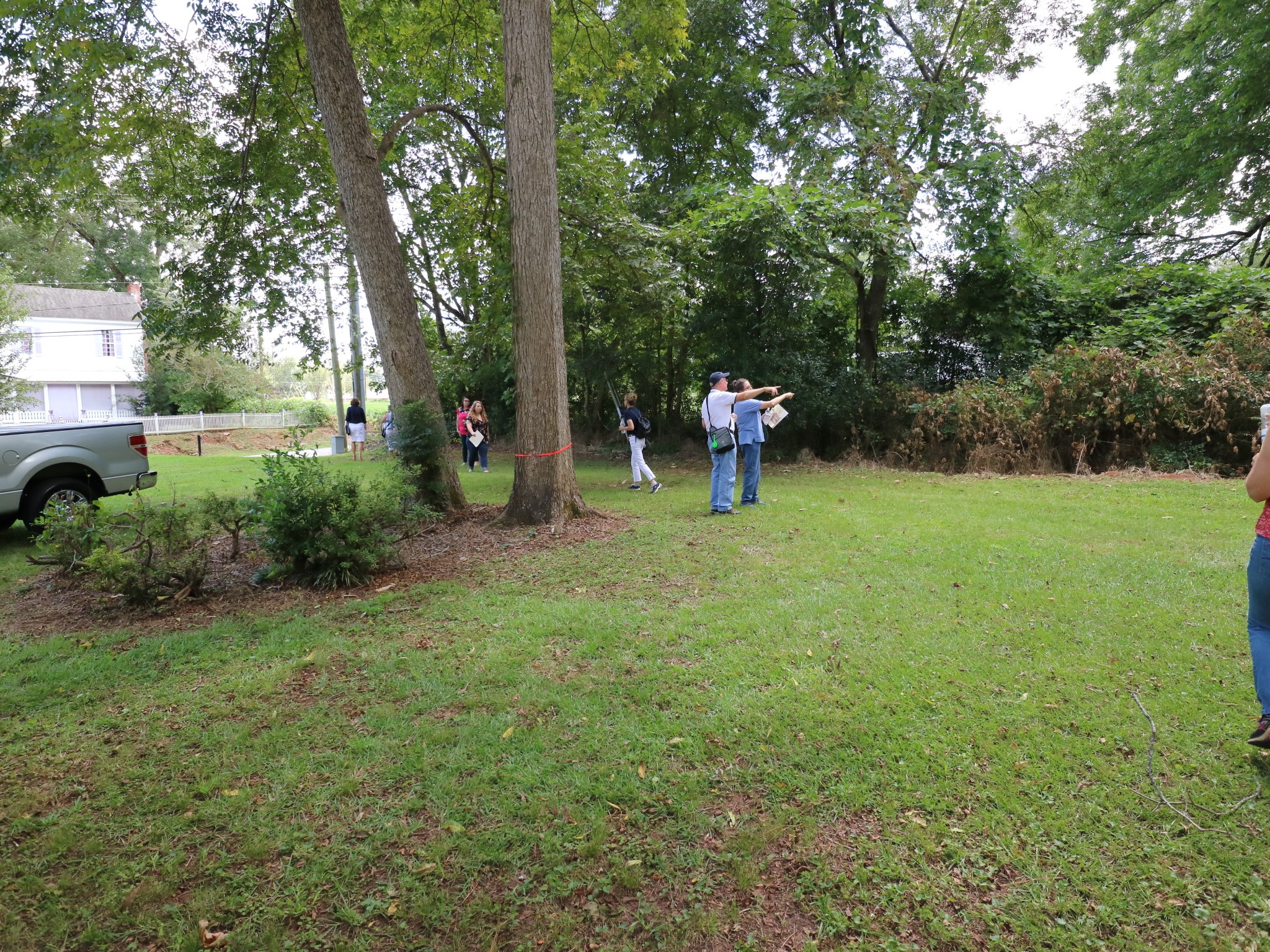 Locations Hub - Old Clinton Historic District