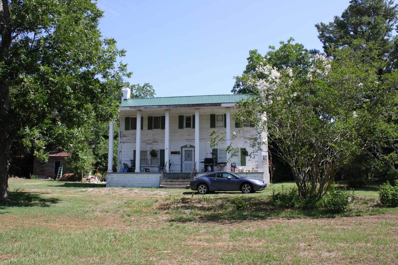 Locations Hub - Jeff McRae House and Cemetery
