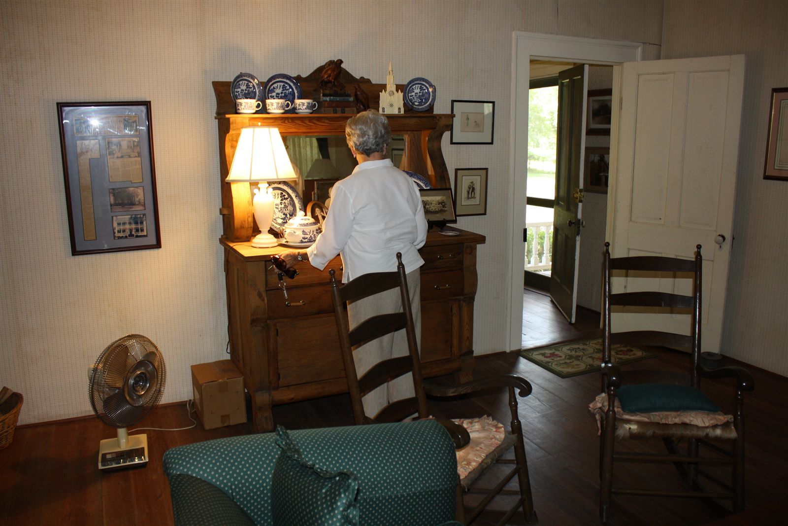 Locations Hub - Peter Johnson House