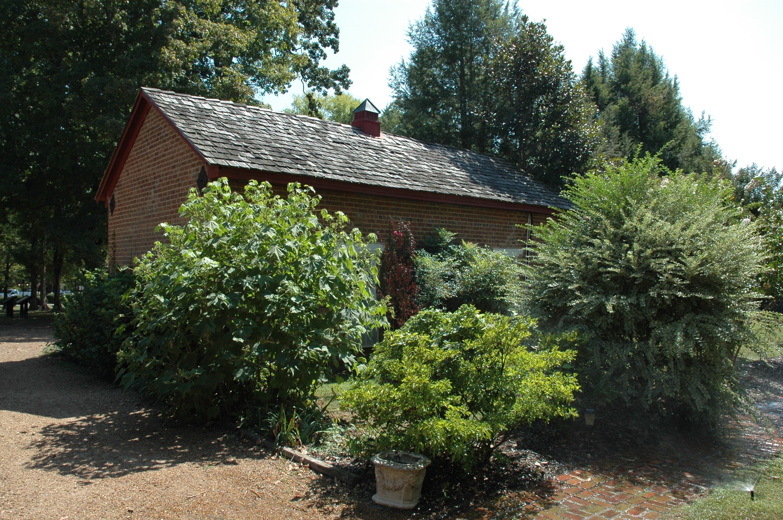 Locations Hub - Primitive House at Gordon Lee Mansion