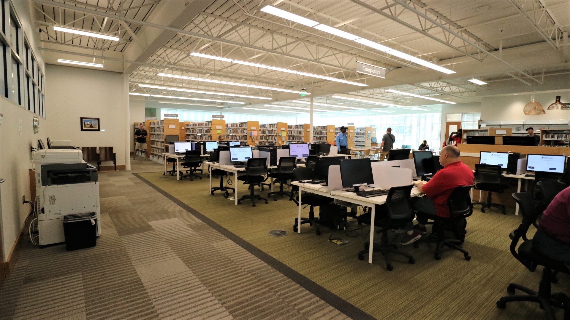 Locations Hub - Metropolitan Library (Fulton County Library System)