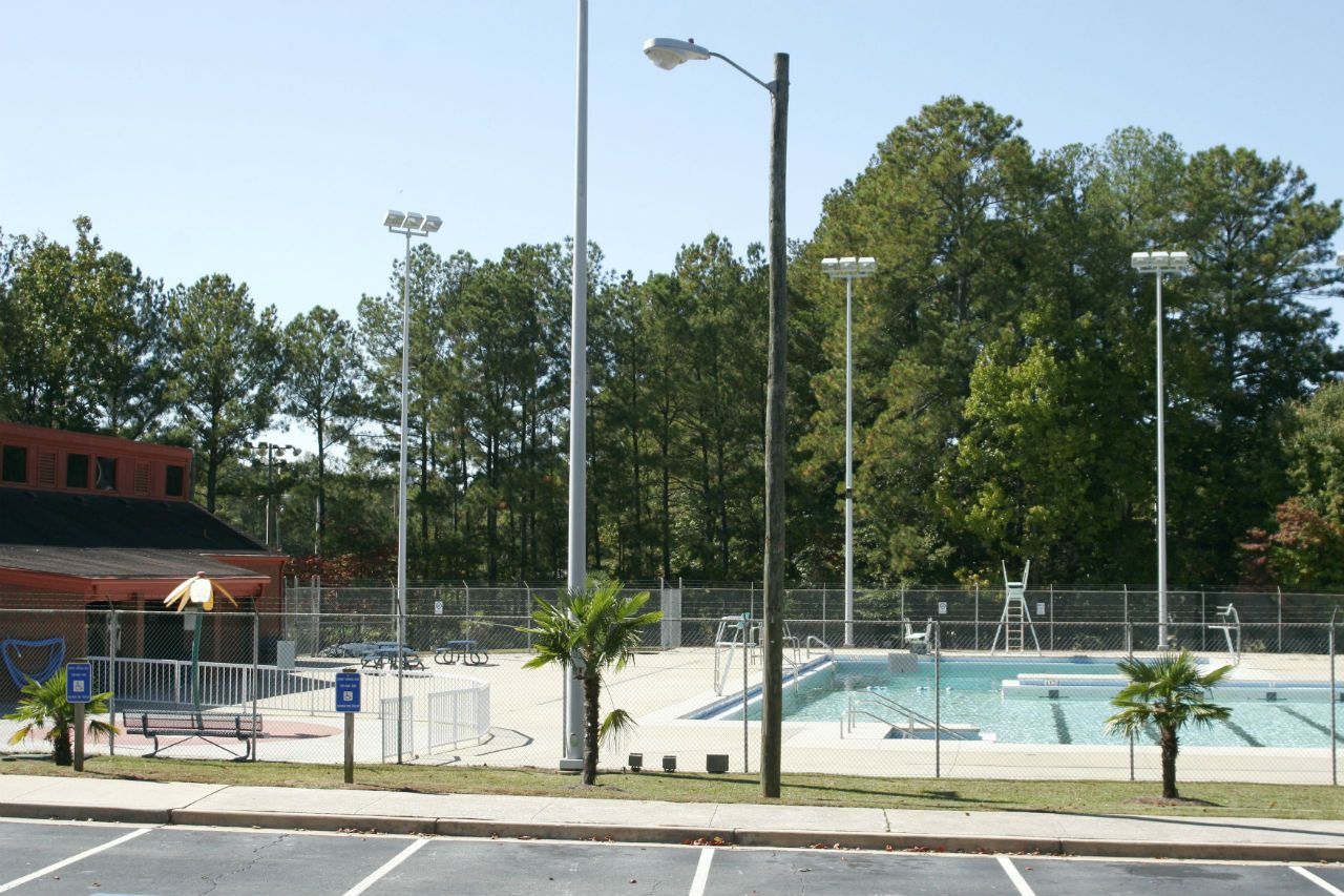 Locations Hub - Tolleson Park & Pool