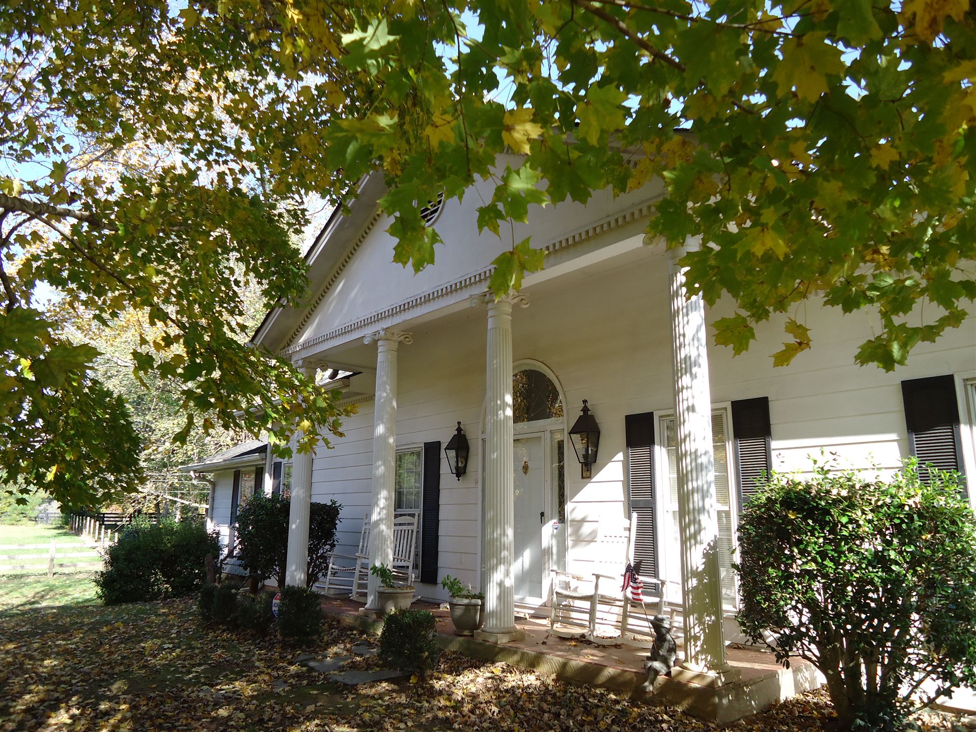 Locations Hub - Stable Days Farm