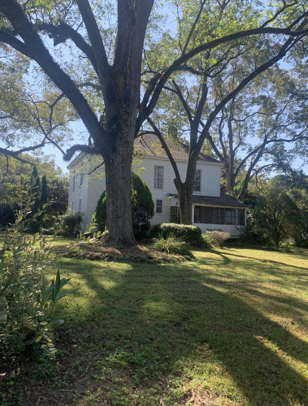 Locations Hub - Historic Luthersville homestead
