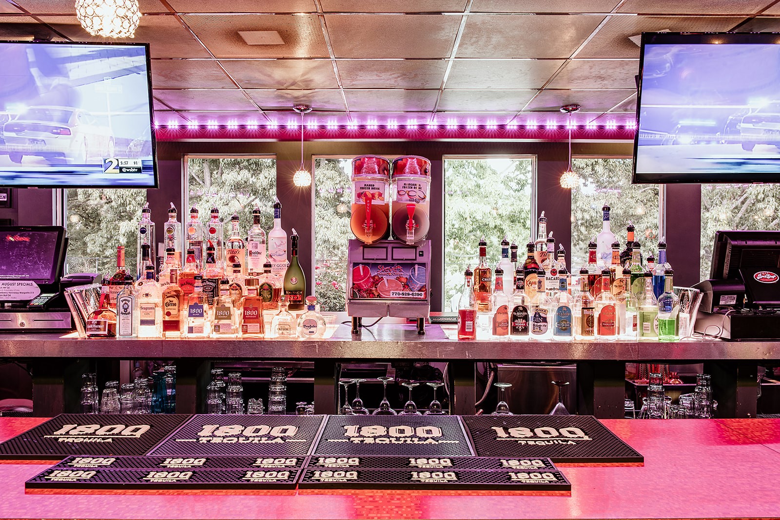 Locations Hub - Backstage Atlanta Restaurant & Bar