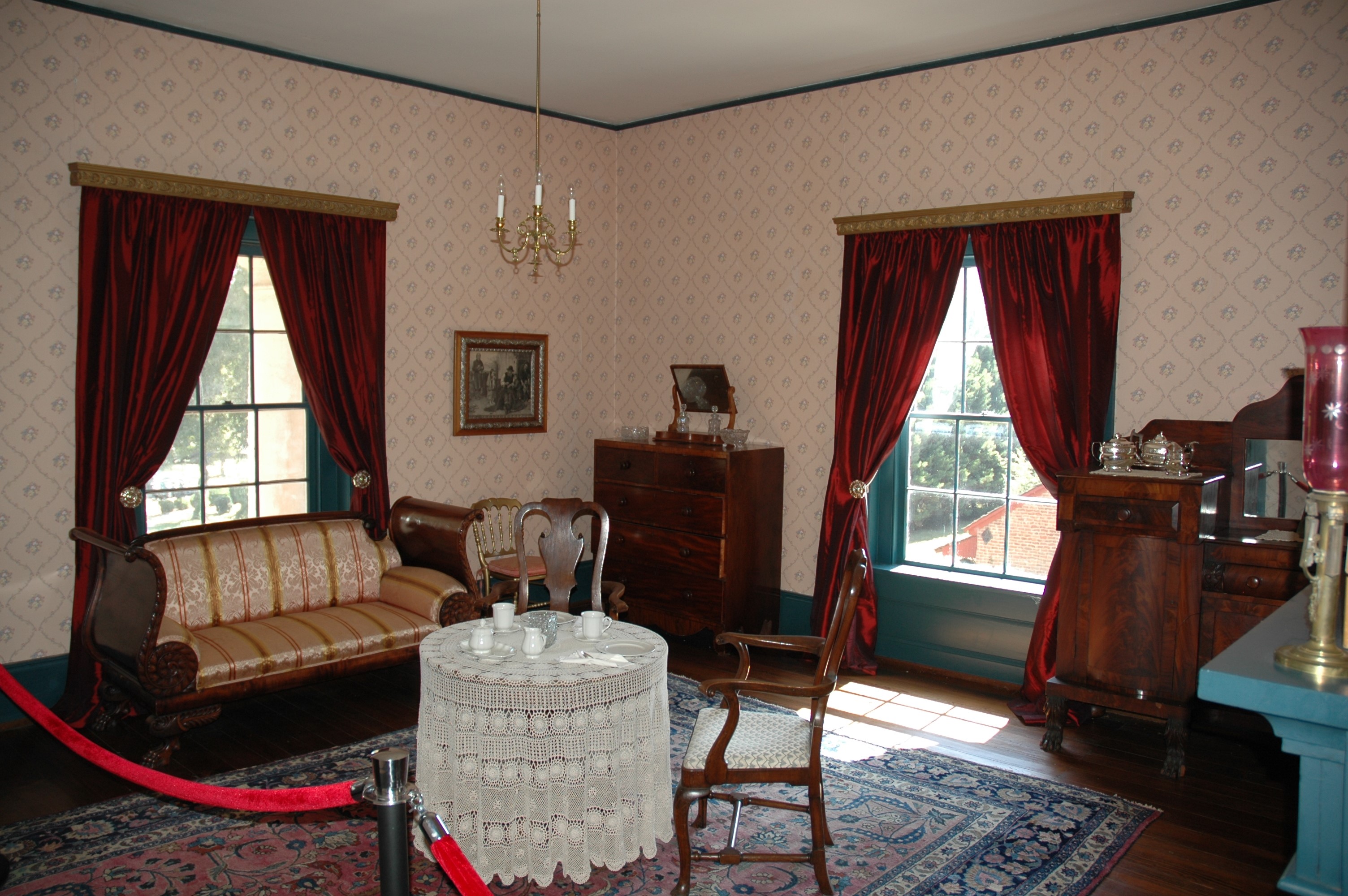 Locations Hub - Gordon Lee Mansion