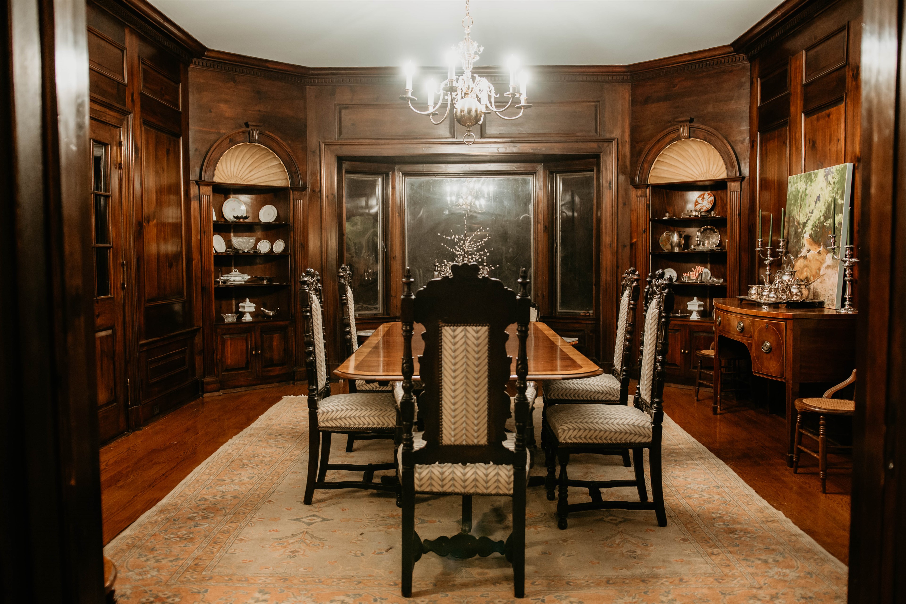 Locations Hub - Historic Meredith House Estate