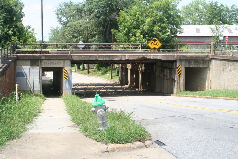 Locations Hub - Great Walton Railroad / Train Tracks