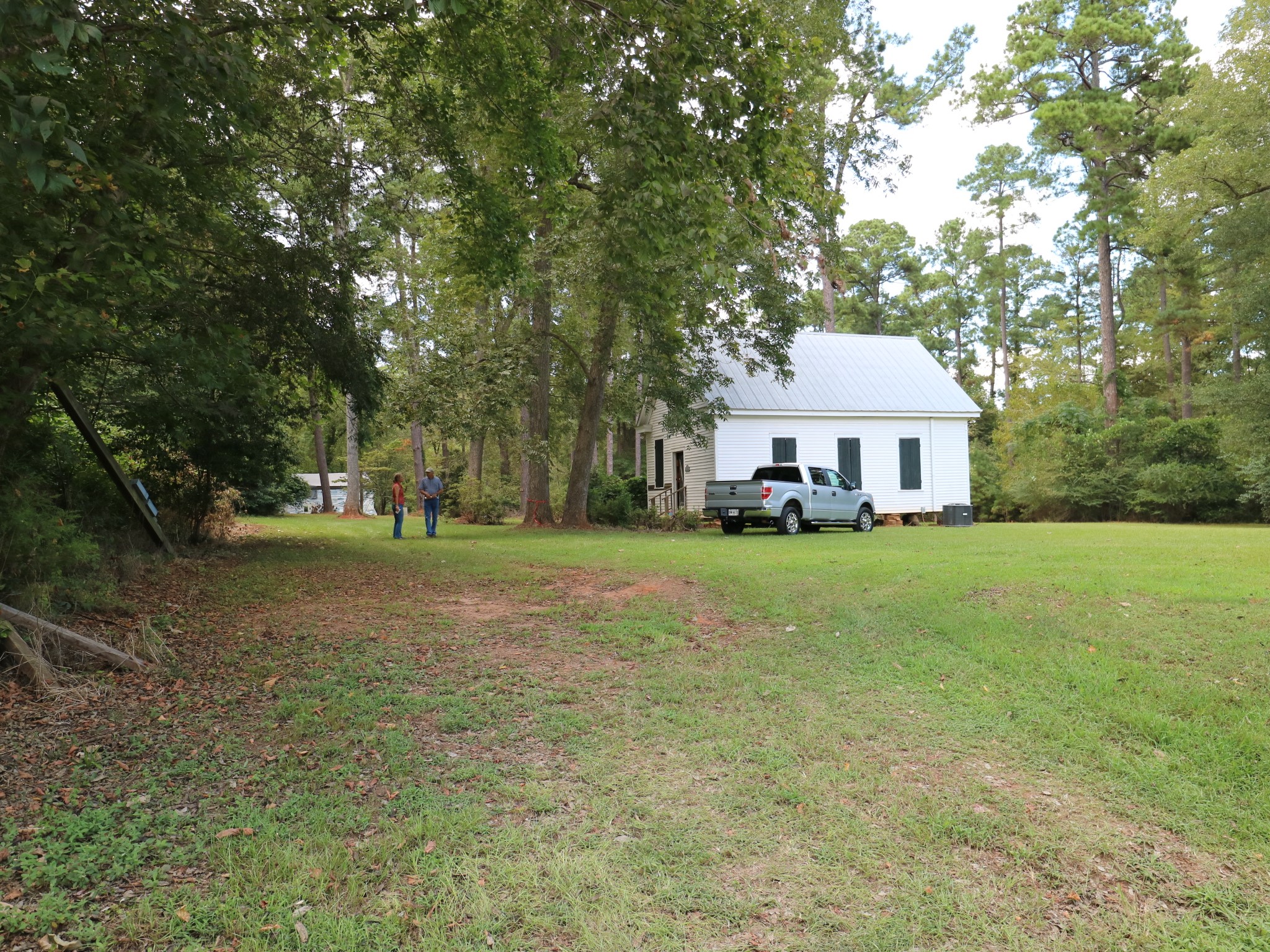 Locations Hub - Old Clinton Historic District