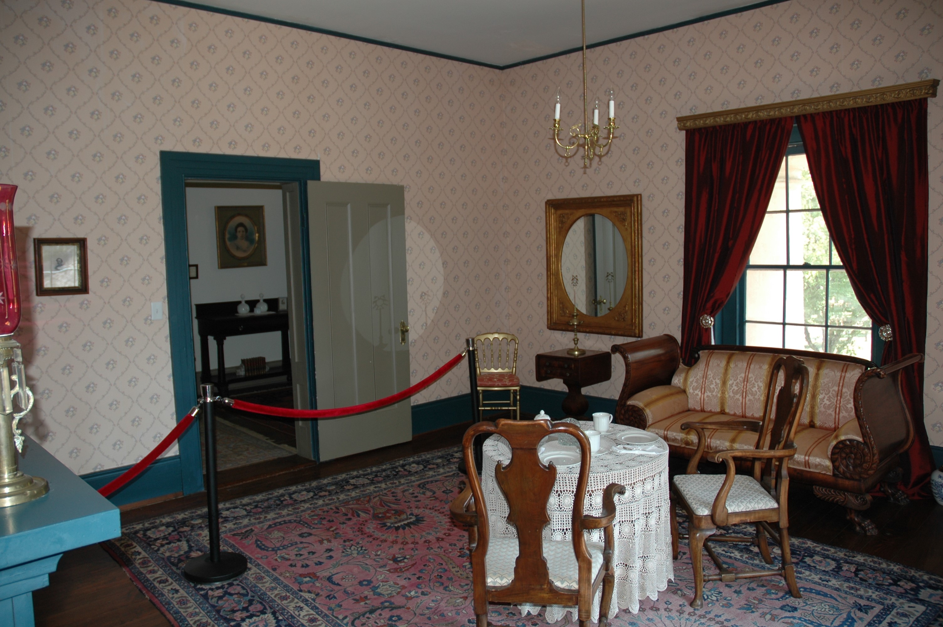Locations Hub - Gordon Lee Mansion