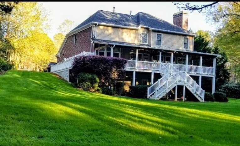 Locations Hub - Holt House