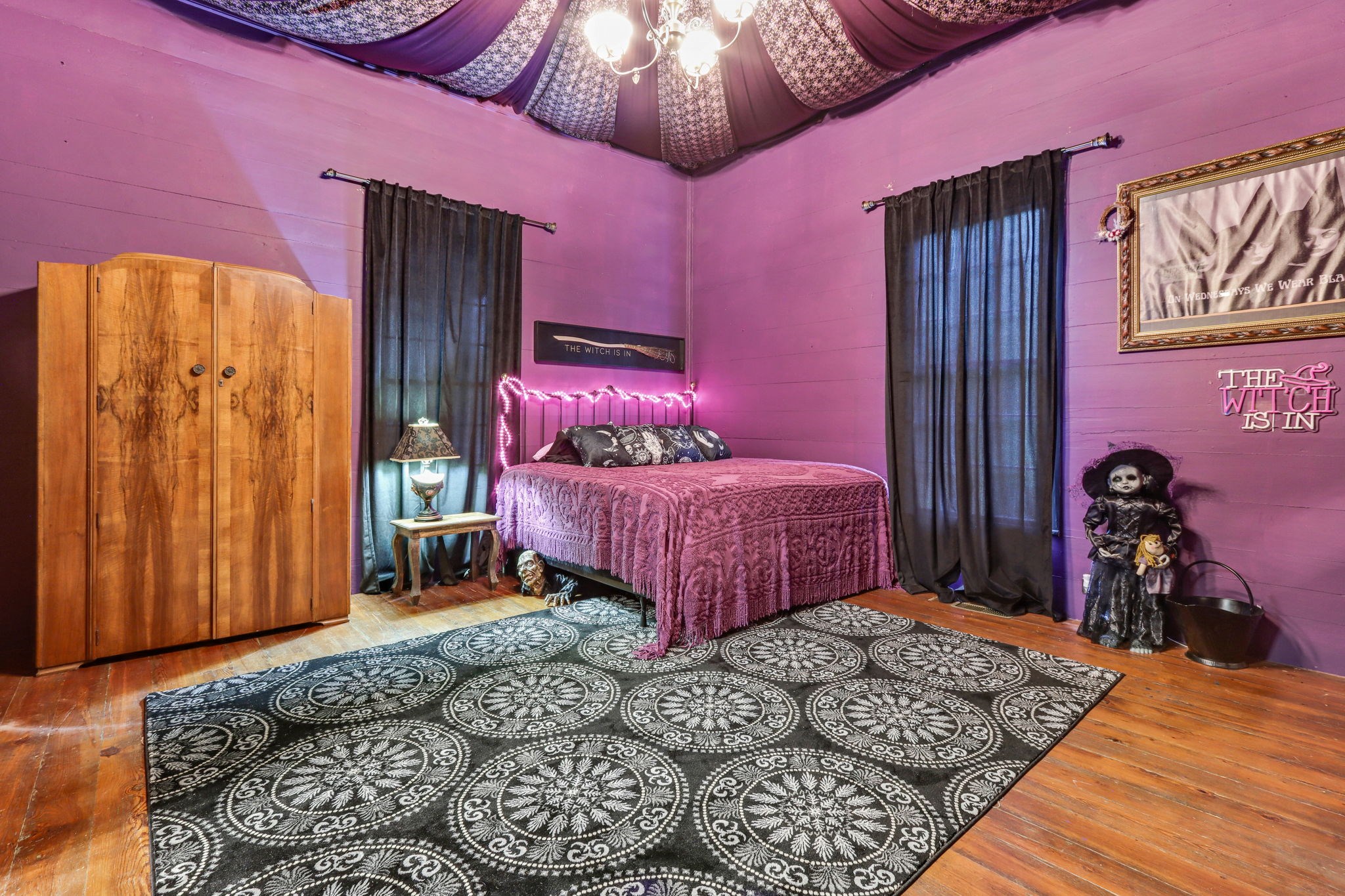 Locations Hub - Madison Manor