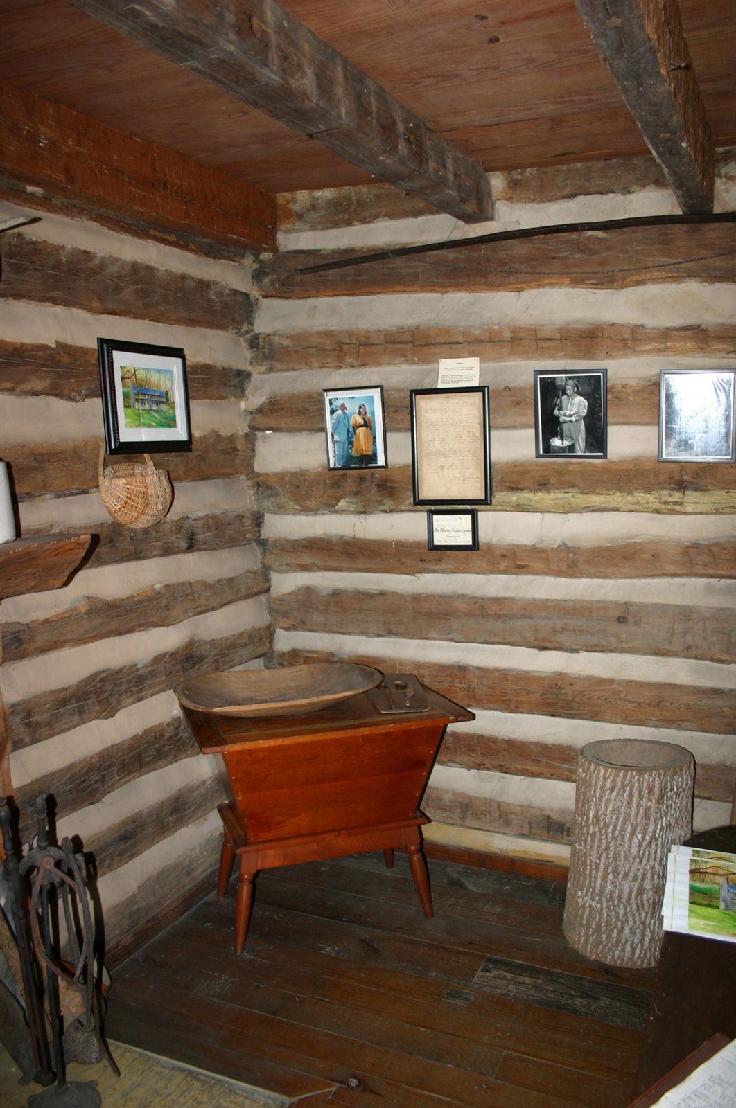 Locations Hub - The John Ross House