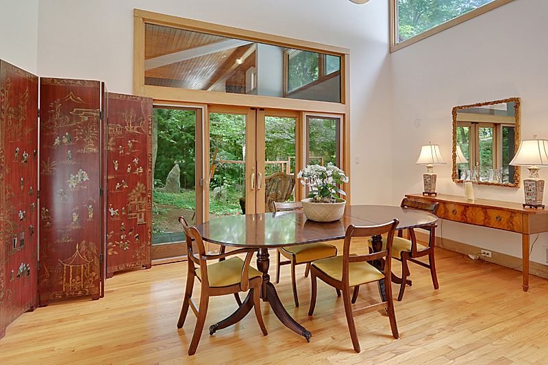 Locations Hub - Teri Worthington Home