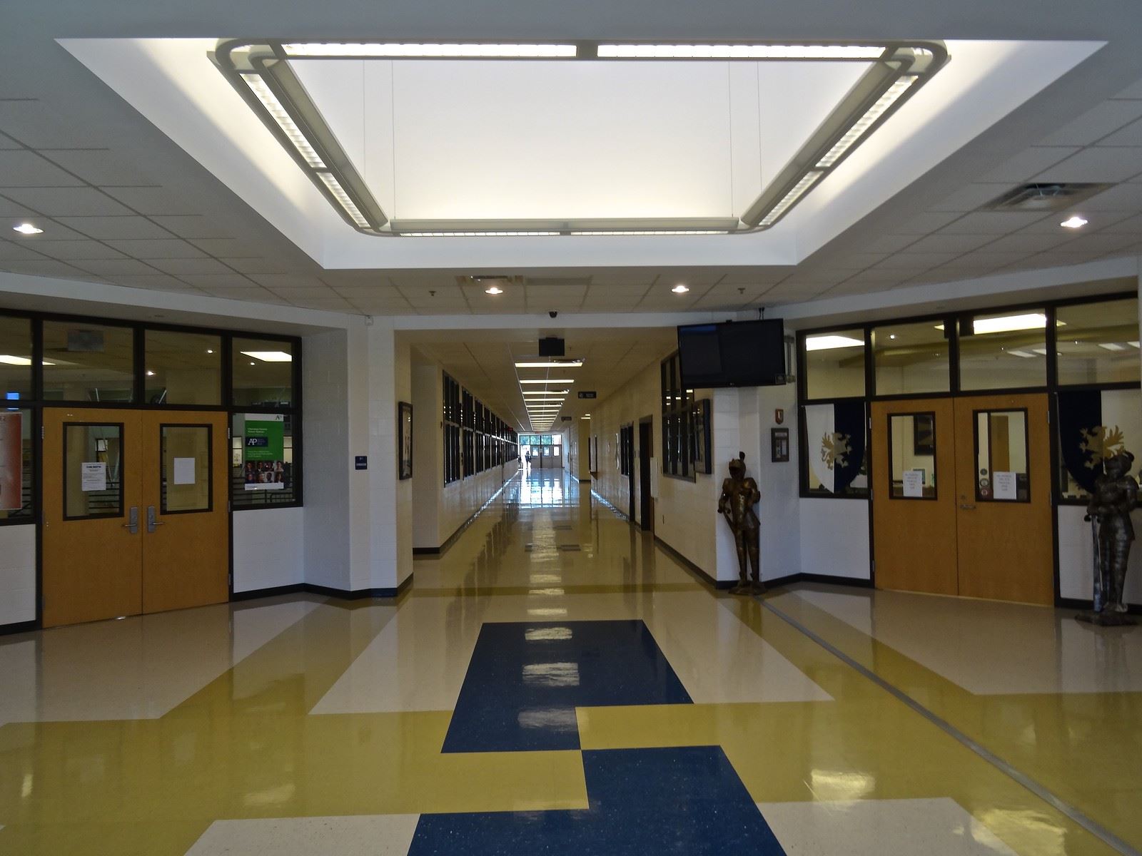 Locations Hub - River Ridge High School