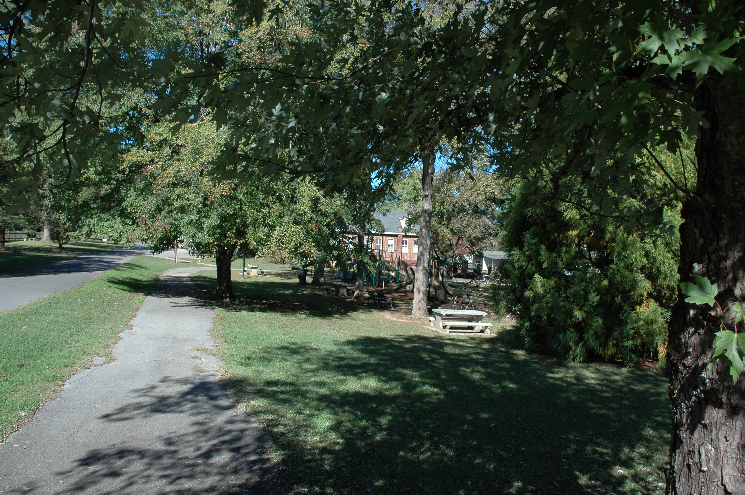 Locations Hub - Lawrence Park