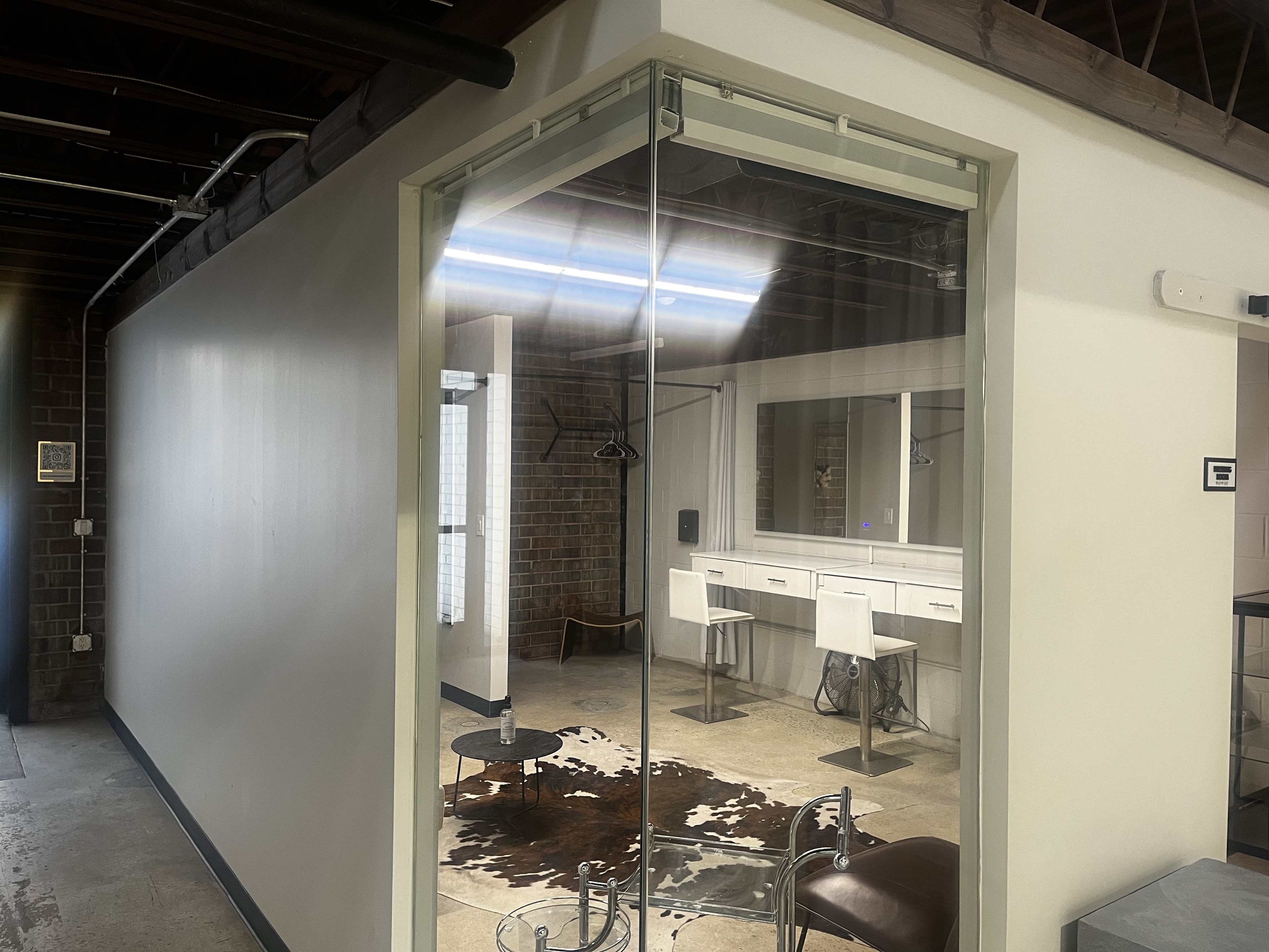 Locations Hub - Midtown Collective Studios