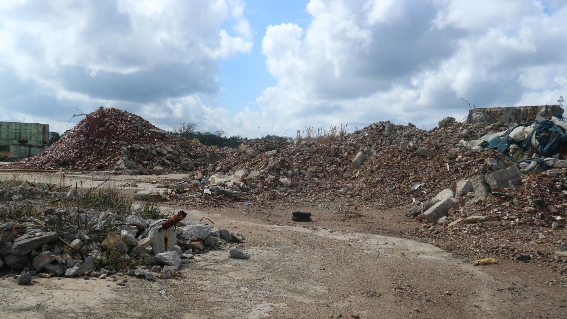 Locations Hub - Gilman Paper Mill Ruins