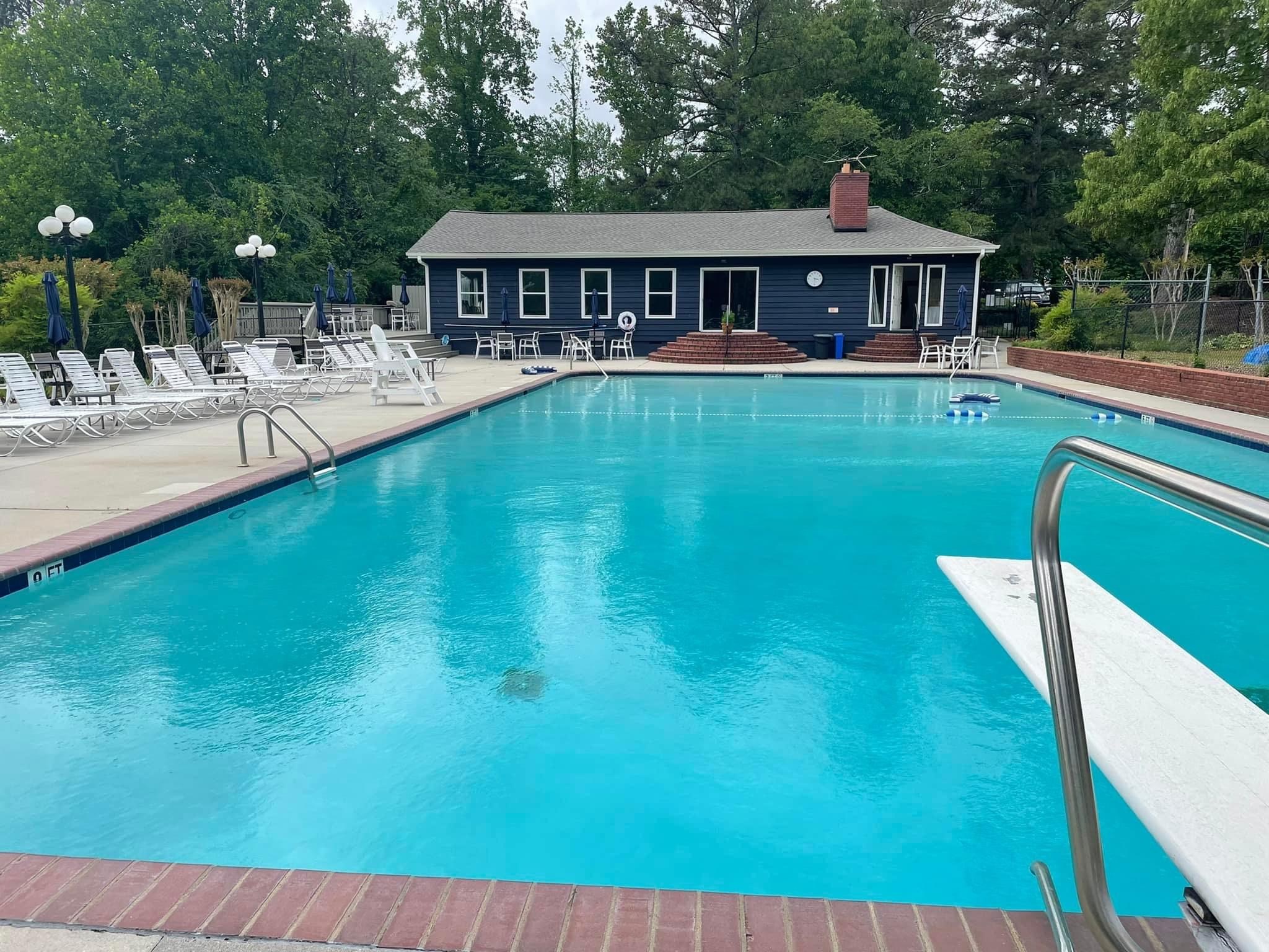 Locations Hub - Pool and Lake @ Lake Laurel Club