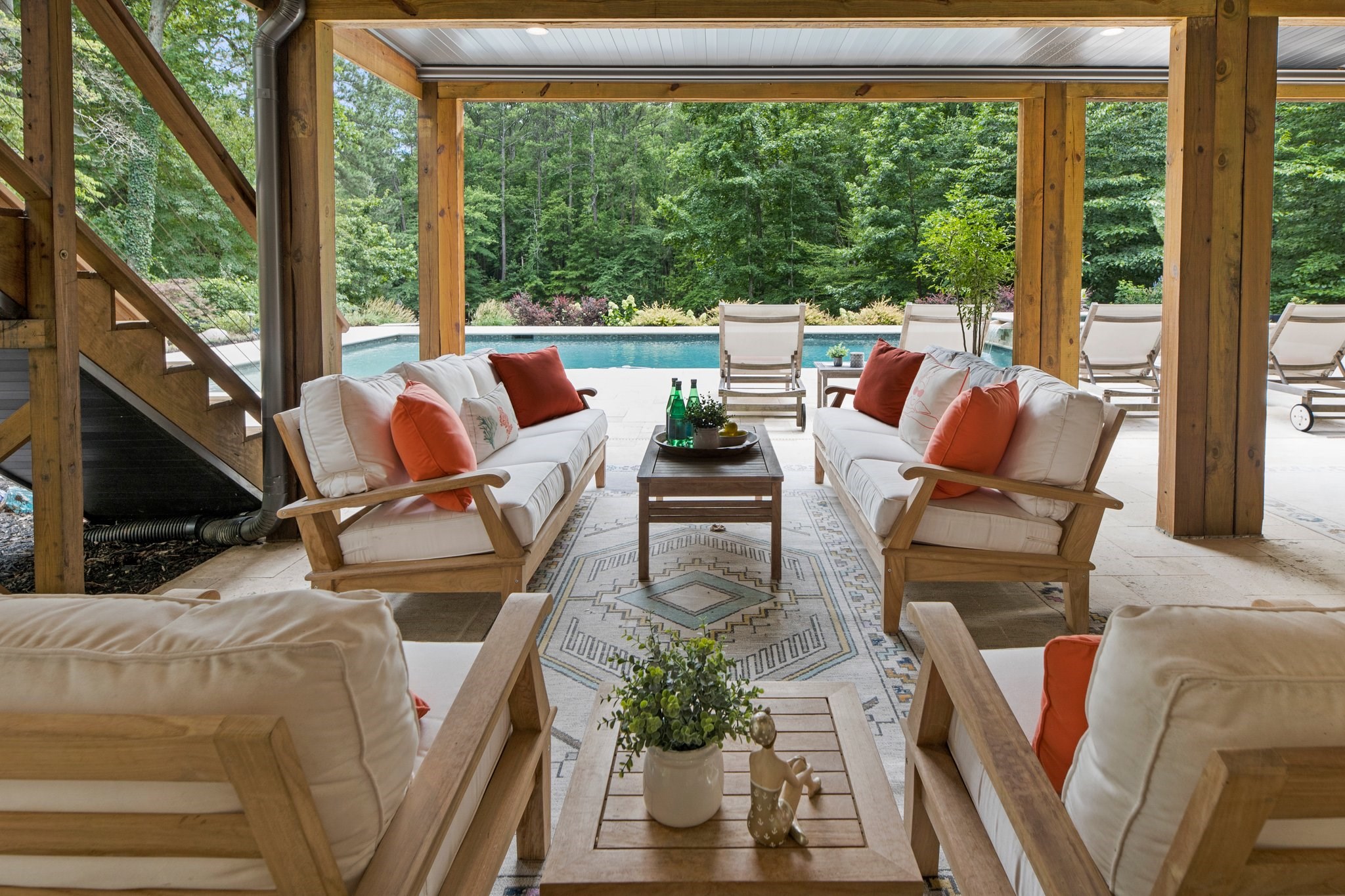 Locations Hub - Private Luxury Estate w/Acreage and small lake North GA