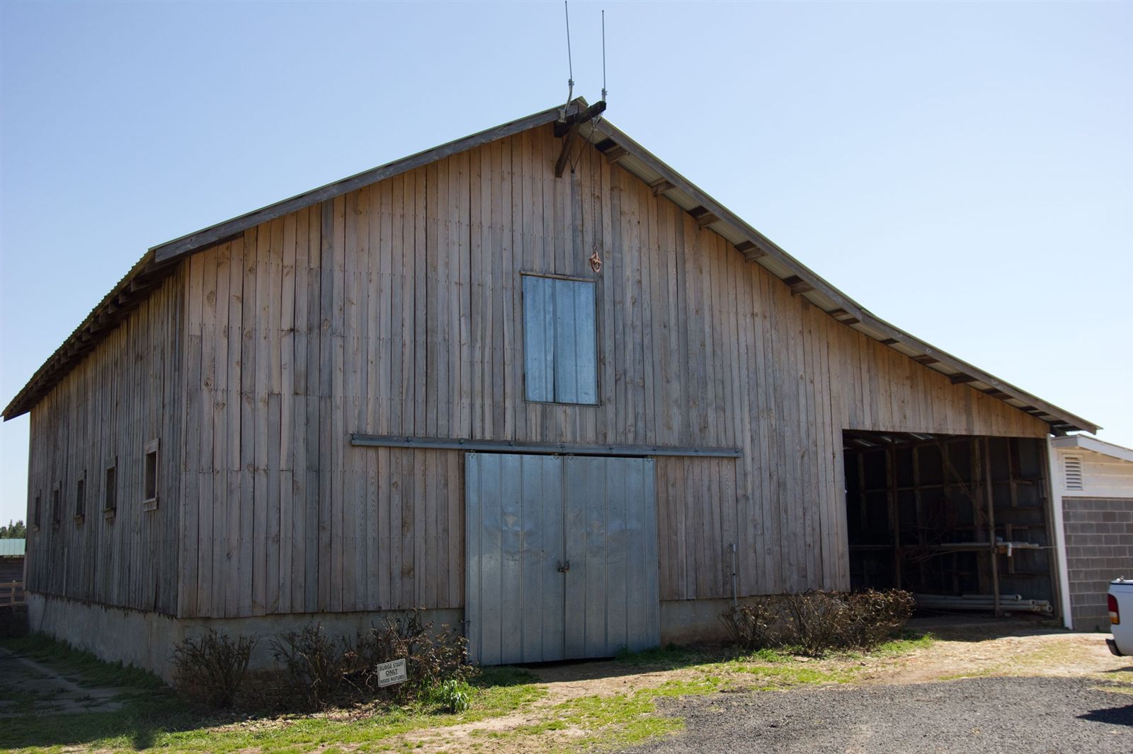 Locations Hub - Burge Club