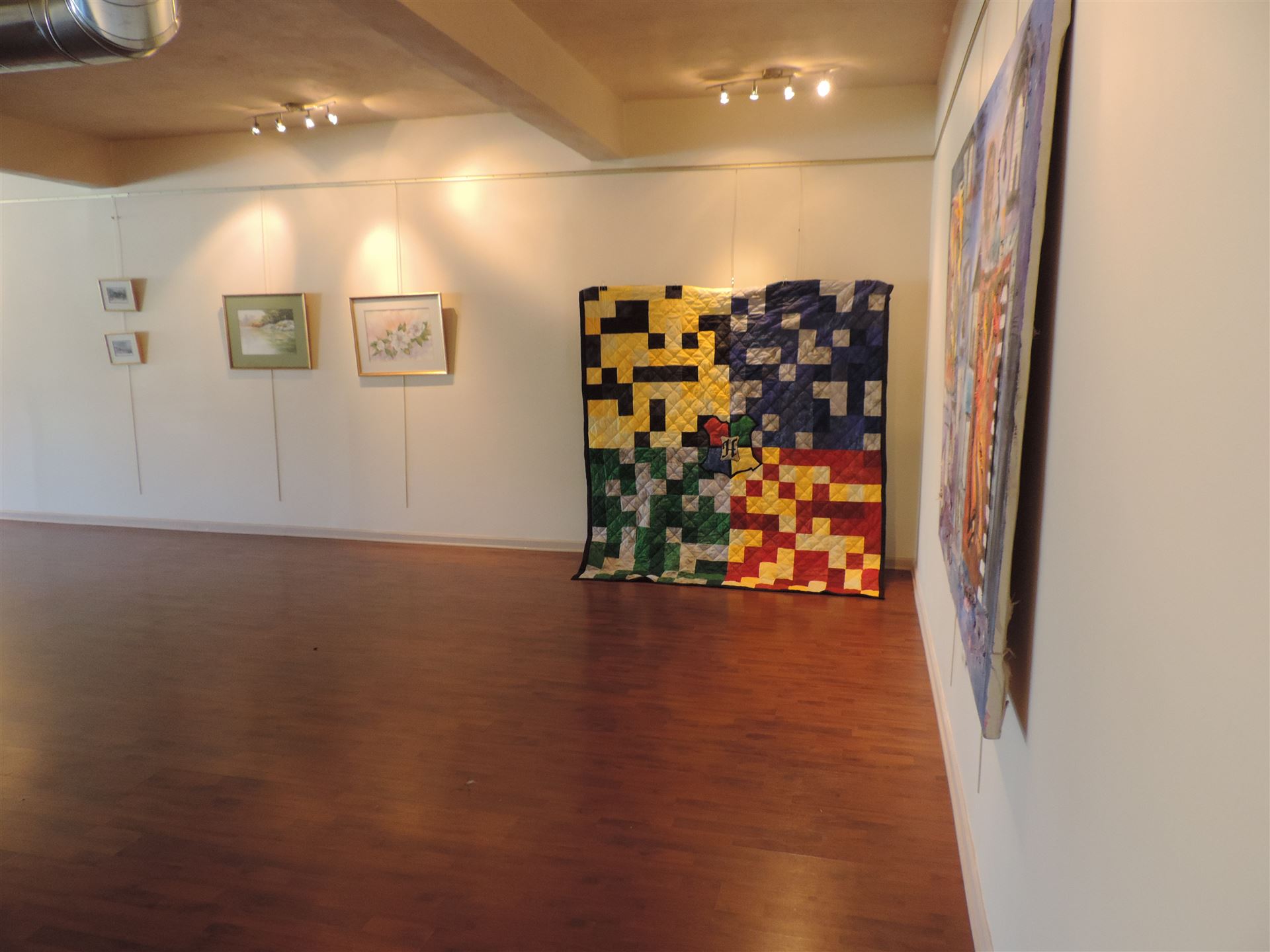 Locations Hub - Hinesville Area Arts Council Gallery