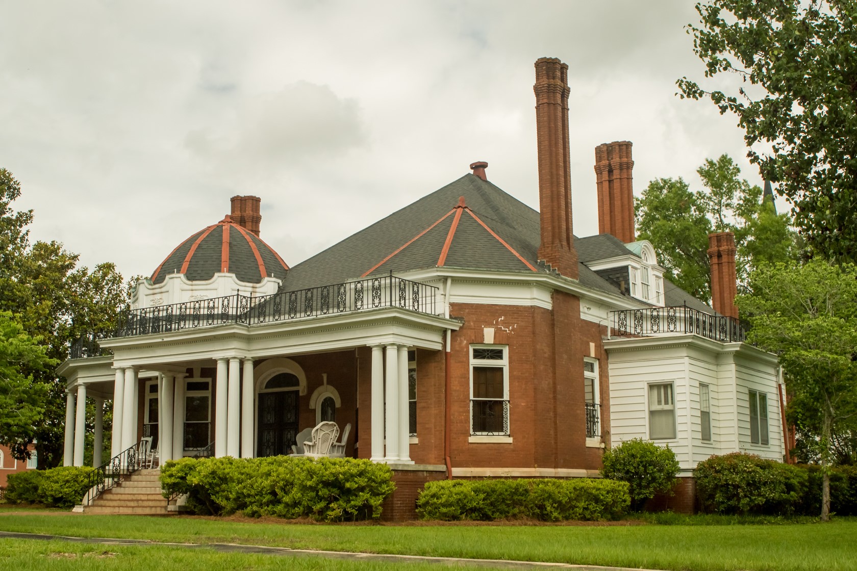 Locations Hub - Wilkins-Fulcher House