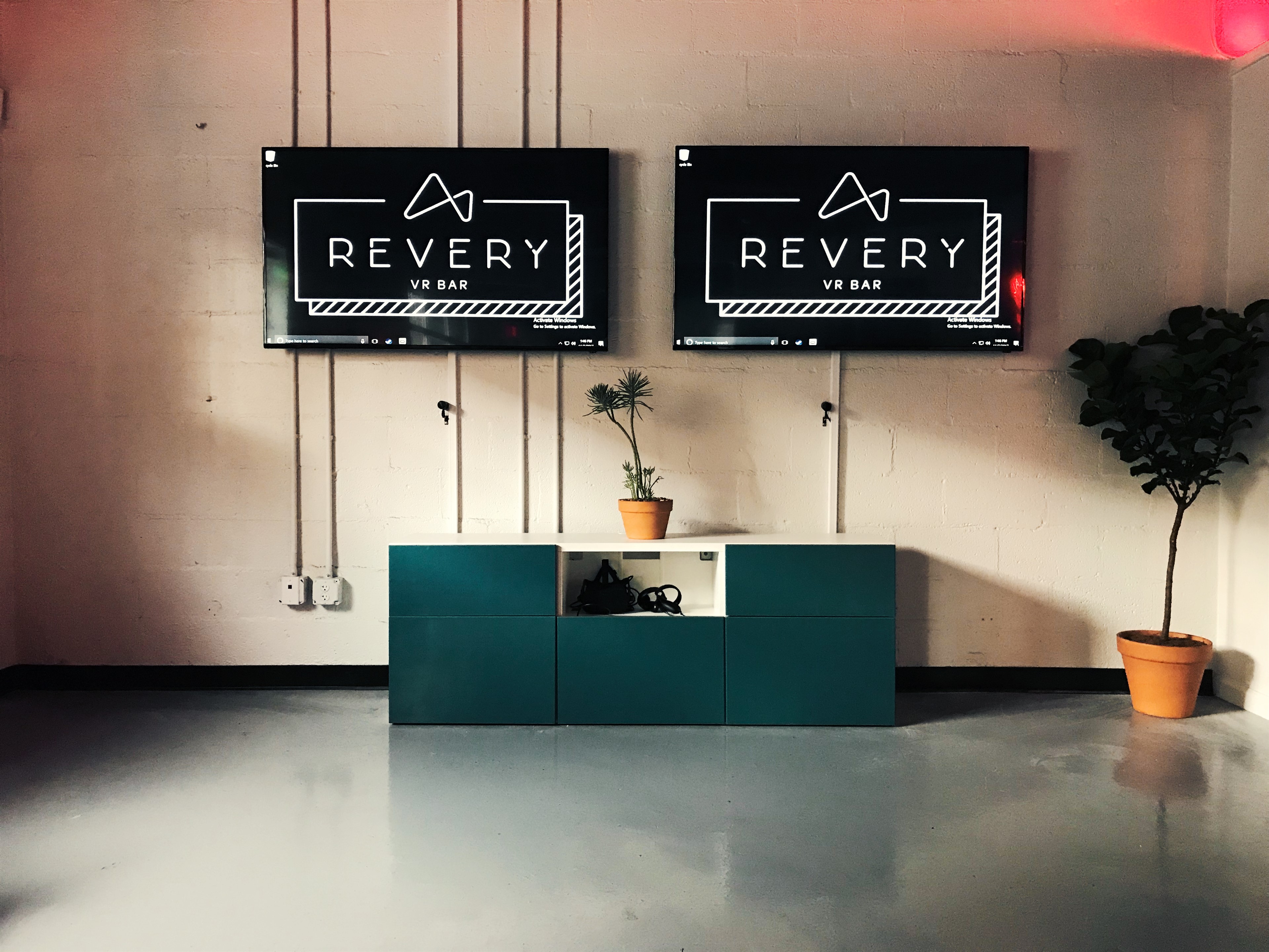 Locations Hub - Revery: VR Bar
