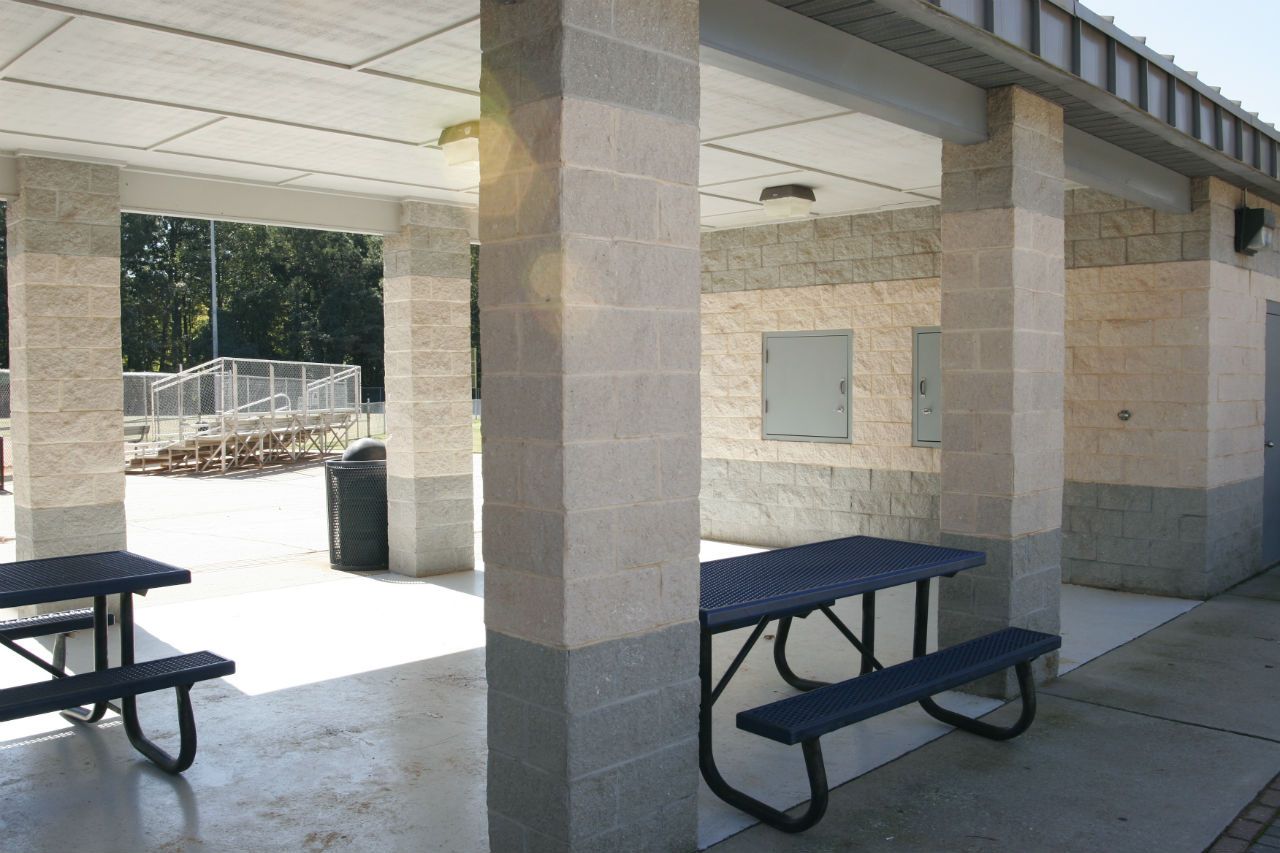 Locations Hub - Tolleson Park & Pool