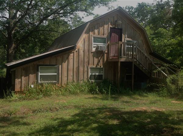 Locations Hub - McCrary Minnow Farm The Barn