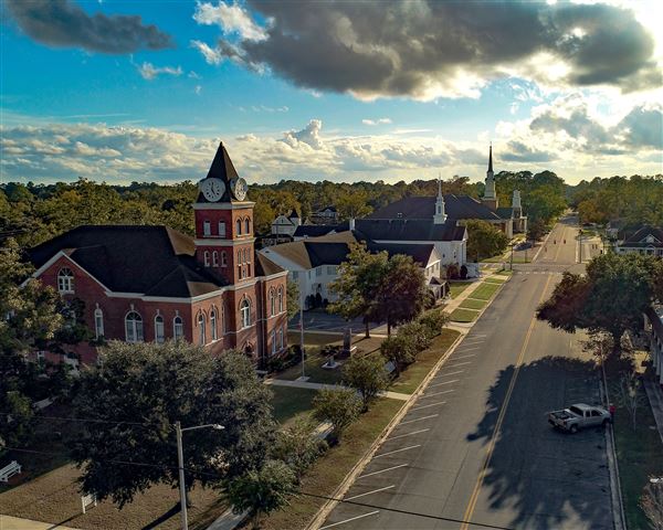 Locations Hub - Wayne County Courthouse