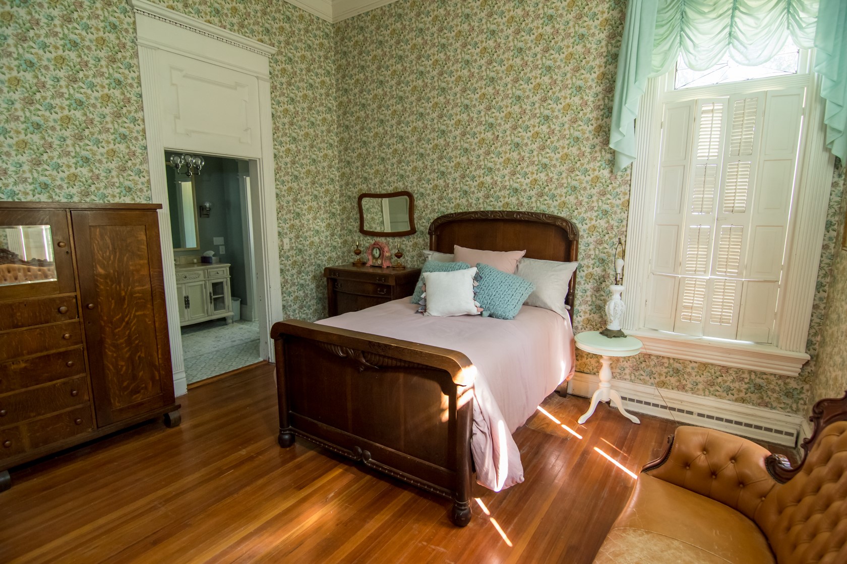 Locations Hub - Wilkins-Fulcher House