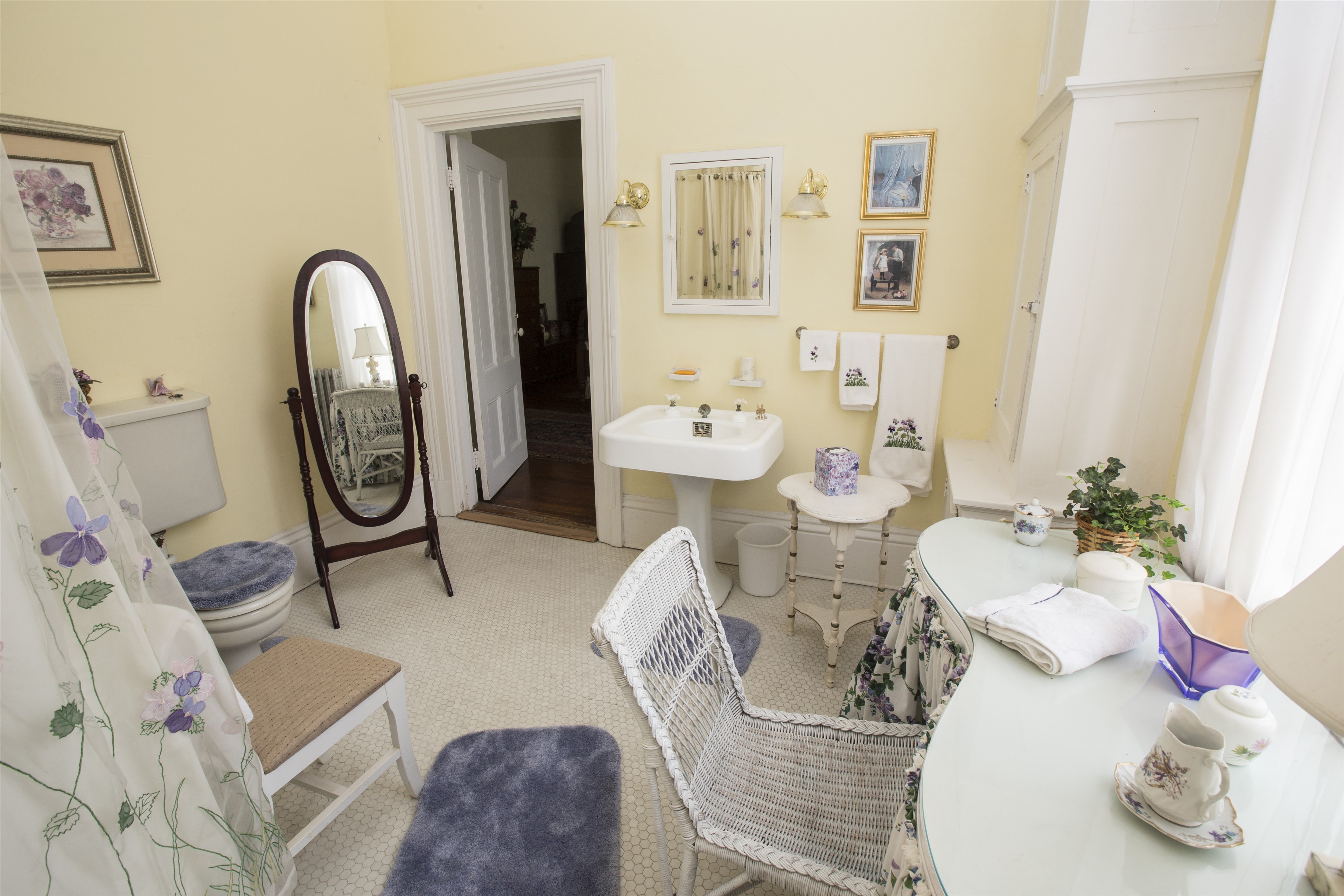 Locations Hub - Myrtle Grove Plantation