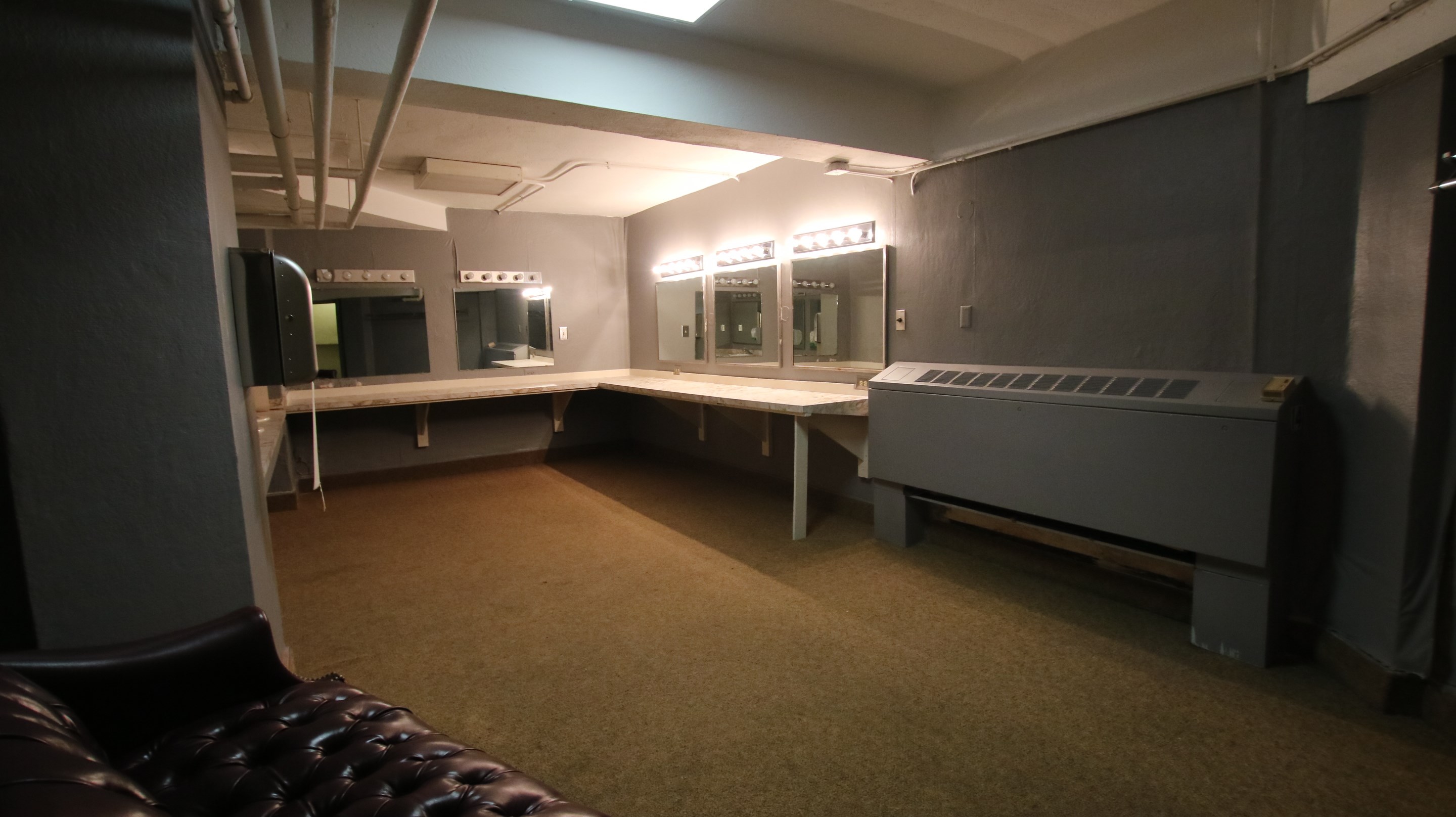 Locations Hub - Macon City Auditorium