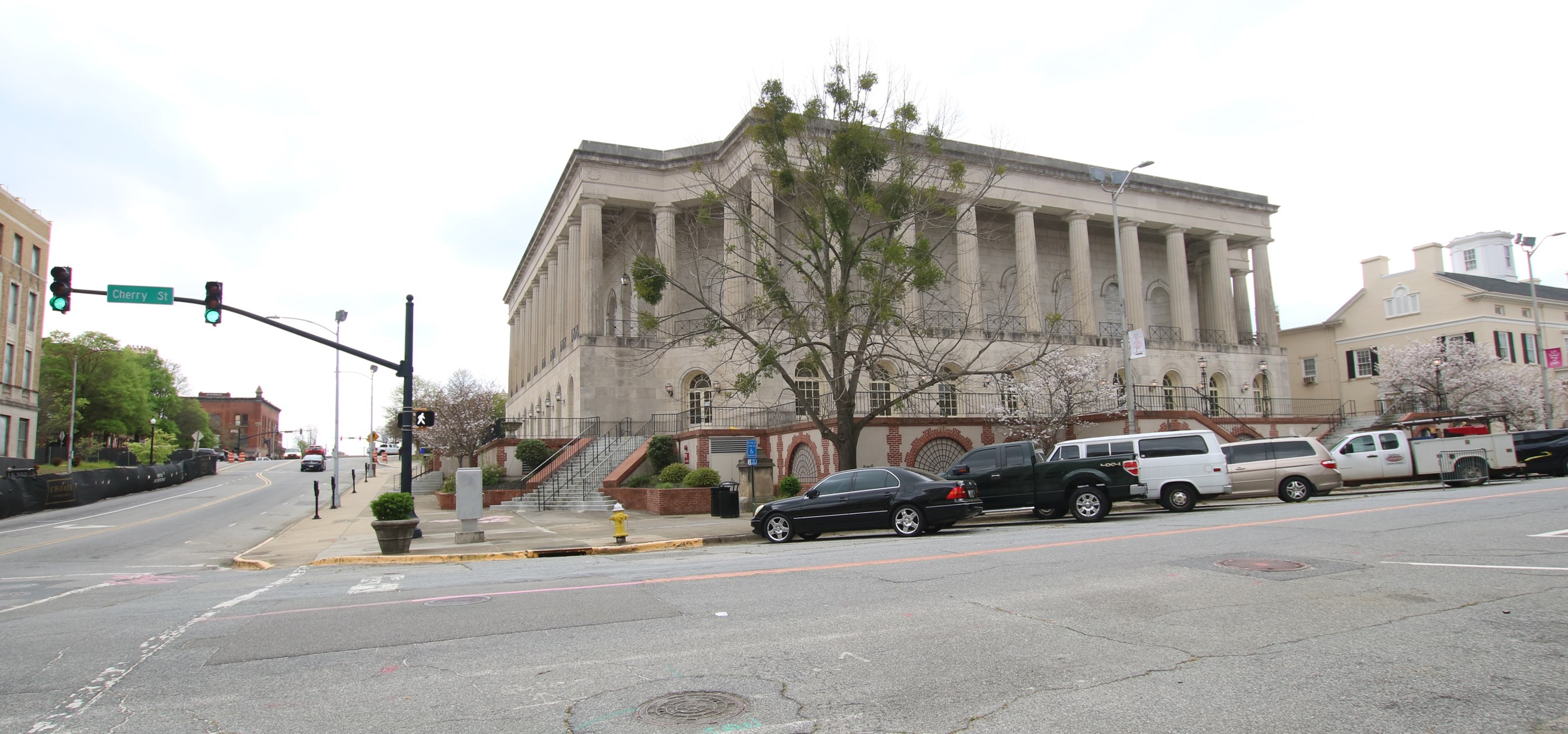 Locations Hub - Macon City Auditorium