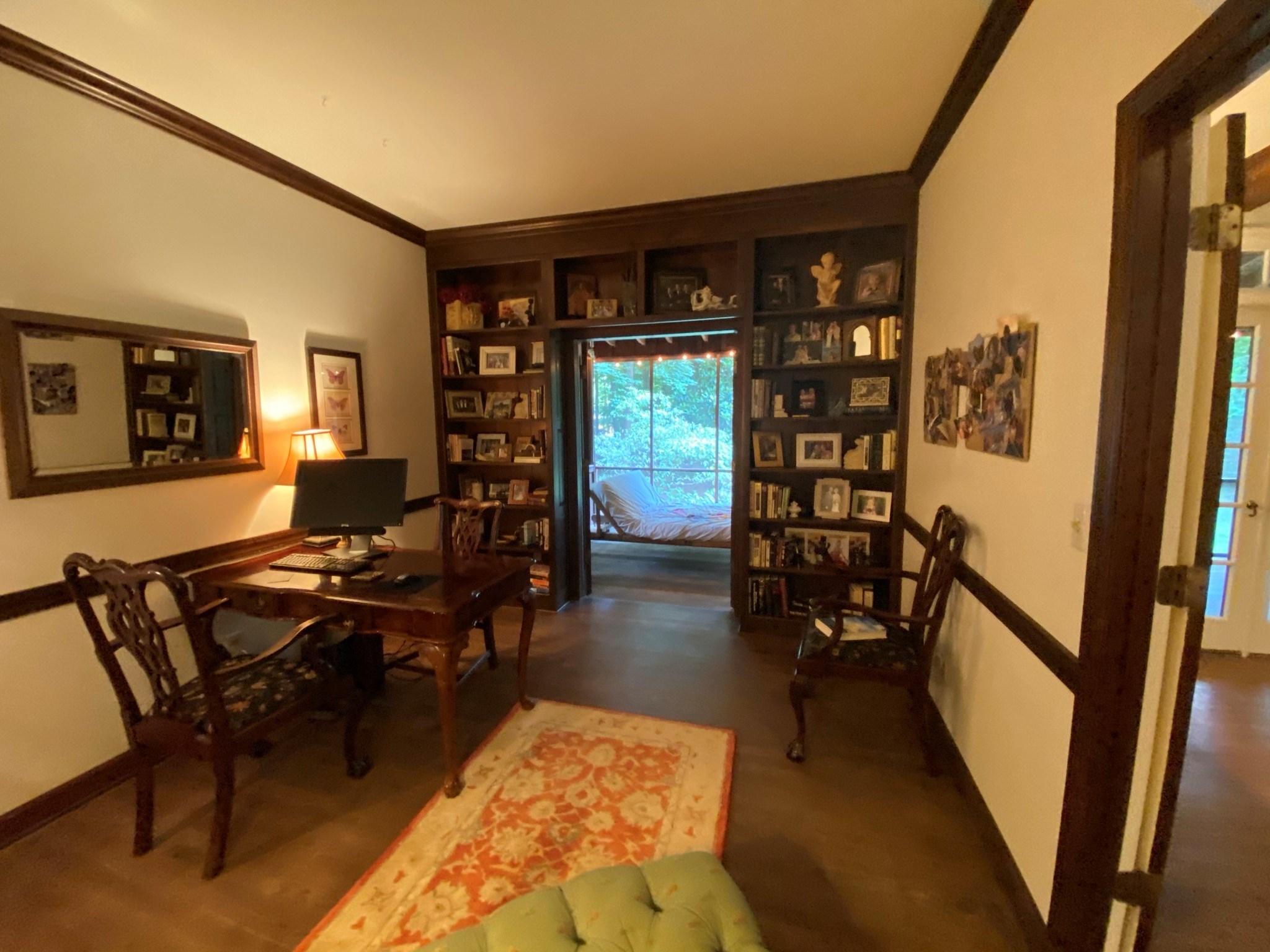 Locations Hub - Unique Cabin / Farmhouse in Smoke Rise Georgia