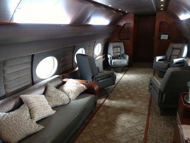 Locations Hub - G4 Luxury Jet at RJR Props