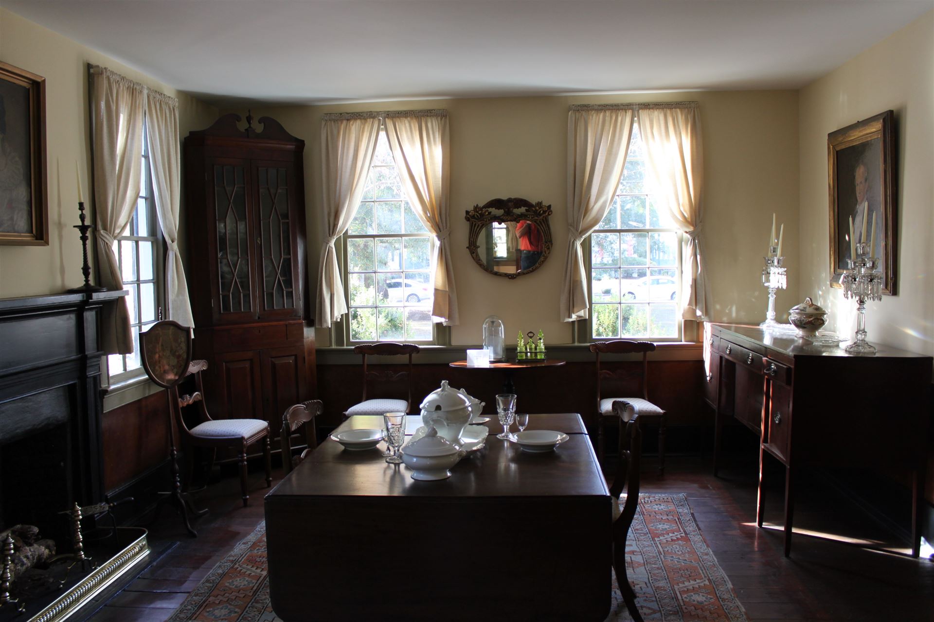 Locations Hub - Walker-Peters-Langdon House