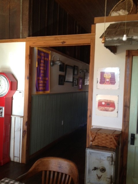 Locations Hub - Talmo Market Grill/ Kinney store