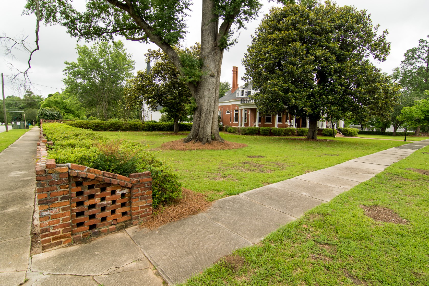 Locations Hub - Wilkins-Fulcher House