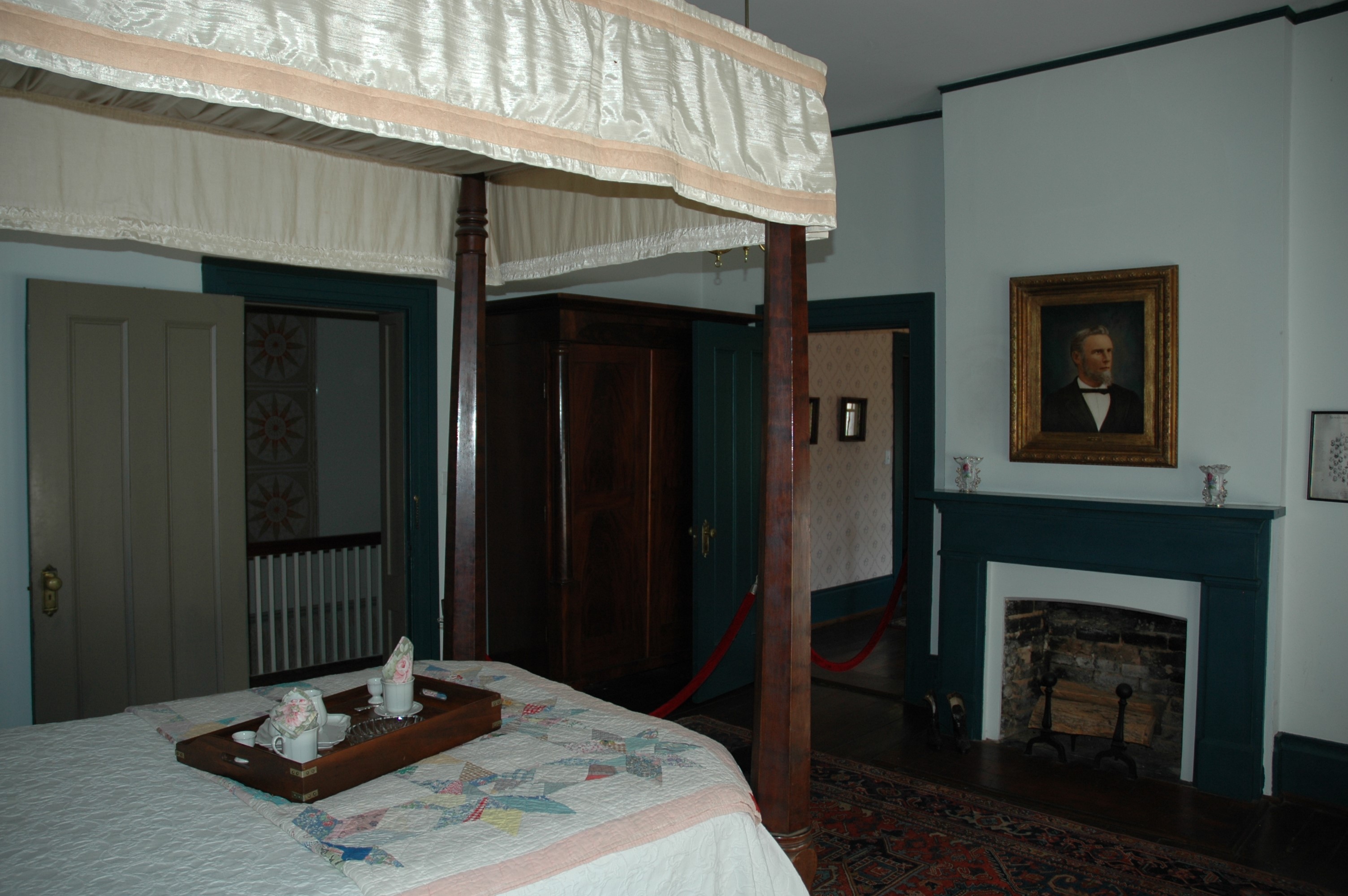 Locations Hub - Gordon Lee Mansion