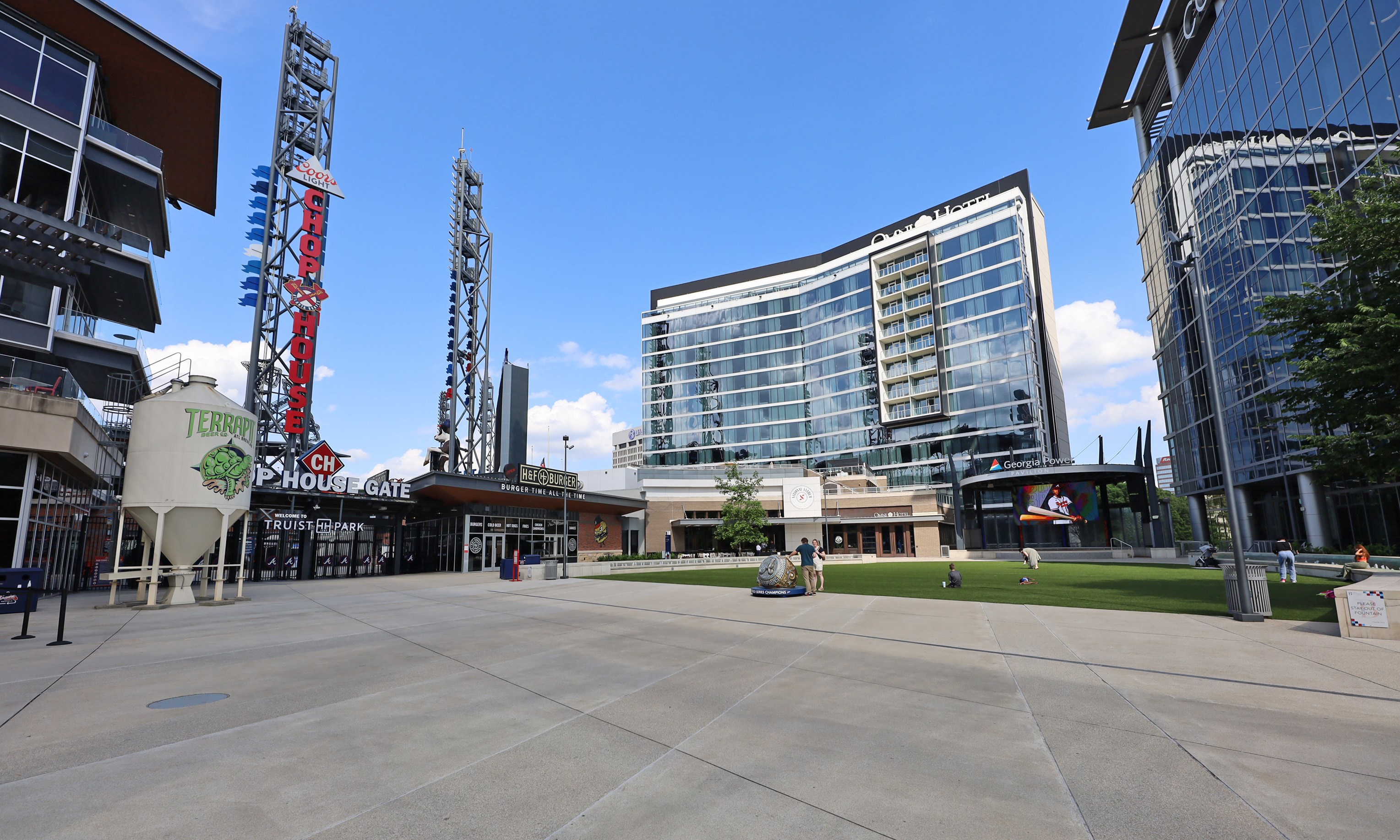 Locations Hub - The Battery Atlanta