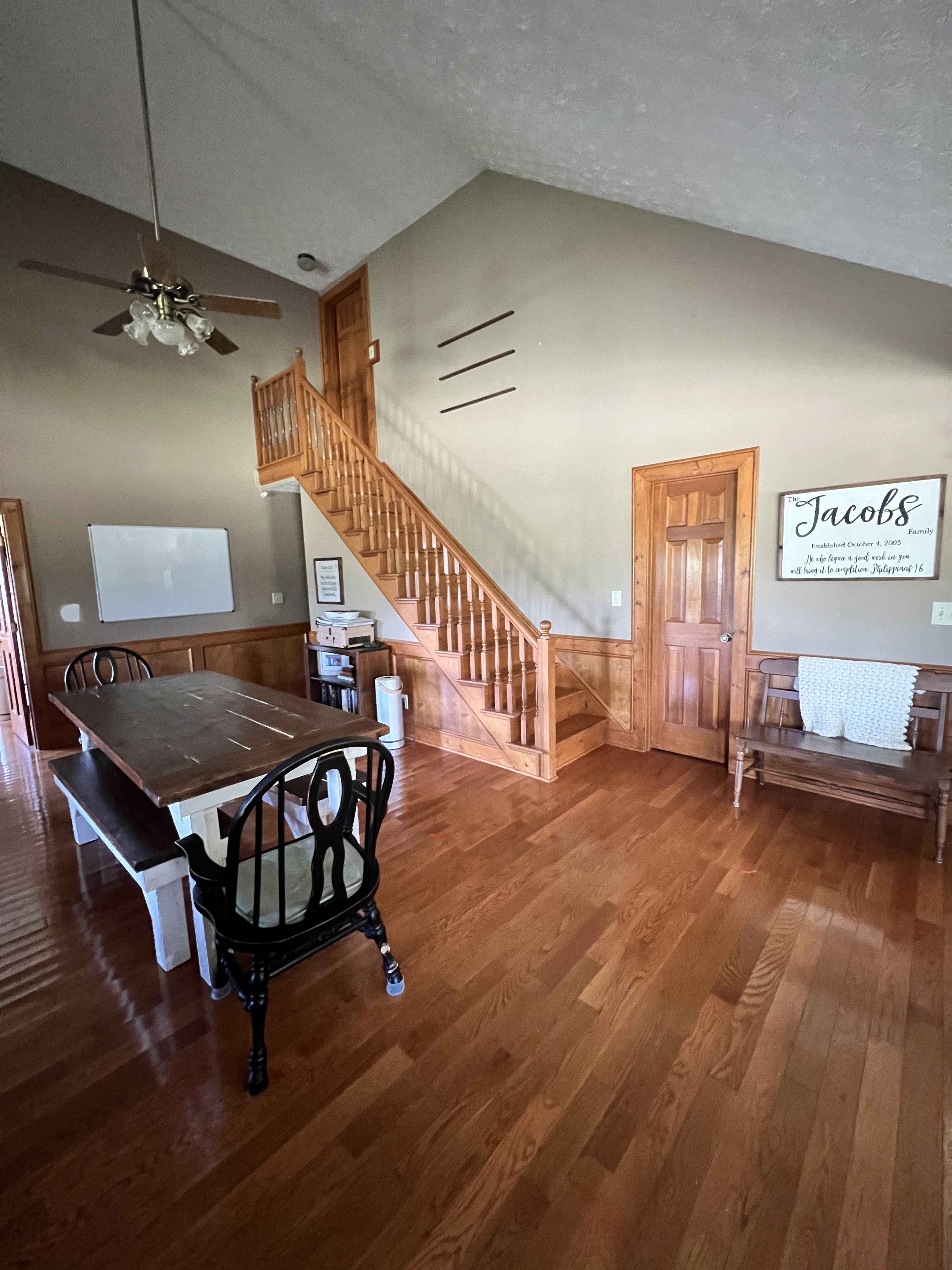 Locations Hub - Jacobs Farm - 28 Acres w/House