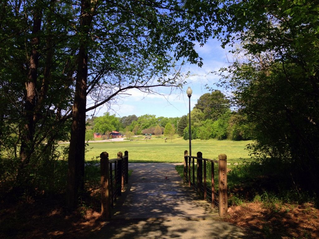Locations Hub - Logan Farm Park