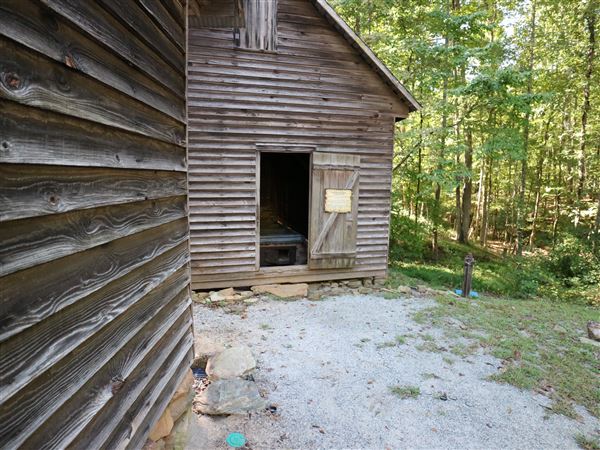 Locations Hub - Jarrell Plantation Historic Site