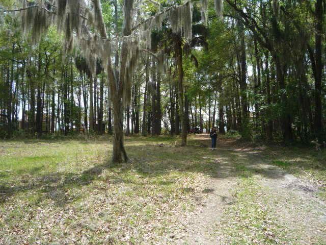 Locations Hub - Indian Bluff