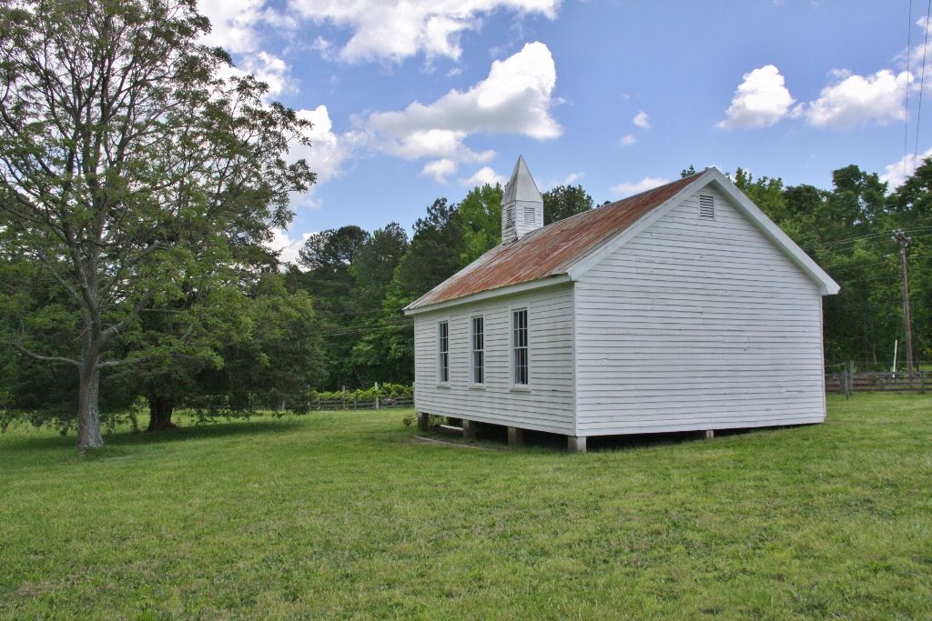 Locations Hub - Foster-Brady Farm