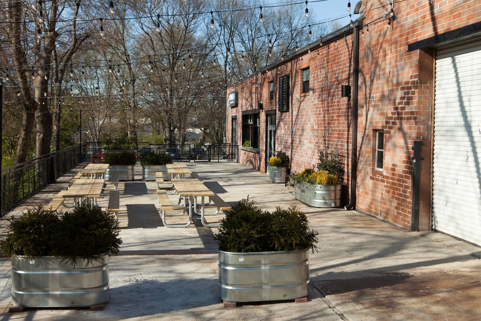 Locations Hub - Monday Night Brewing